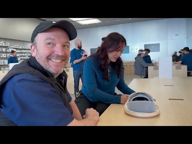 Apple Vision Pro store demo
