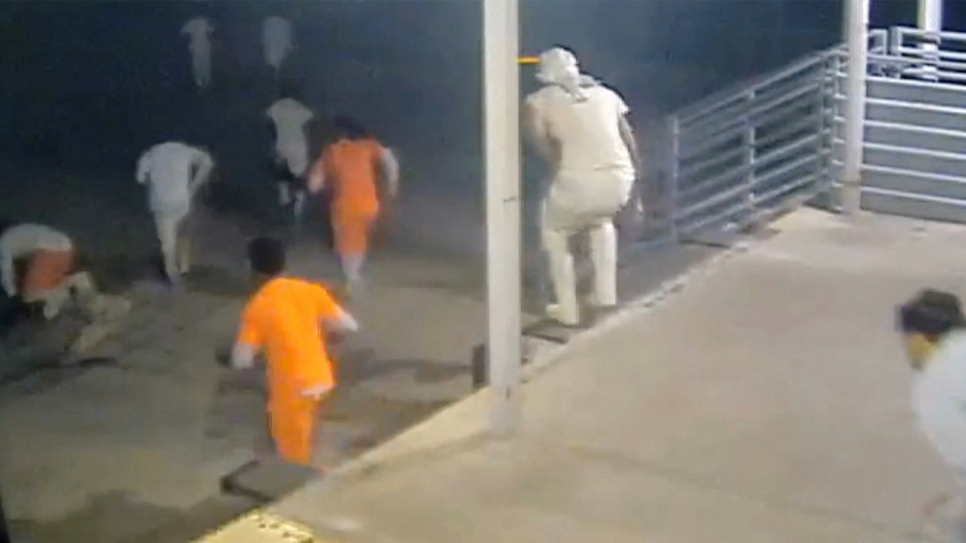 Inmates escape New Orleans jail through hole... | Open Video